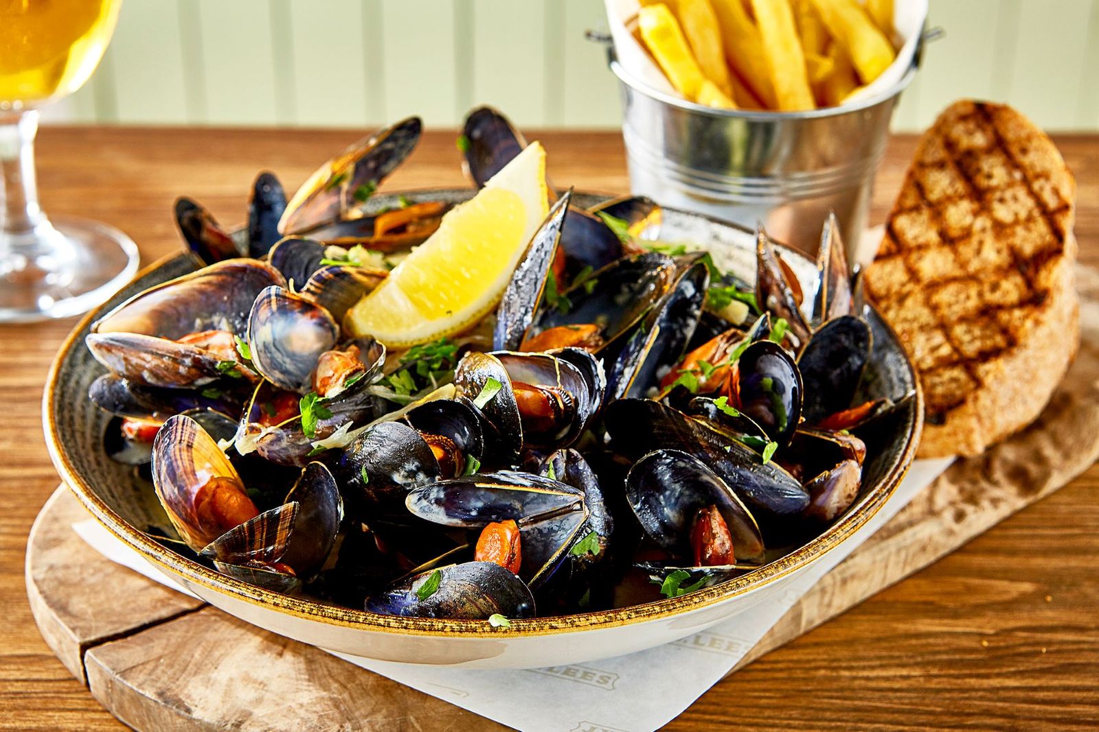 The Boot & Shoe | Woodfired pizza and cask pub in Lancaster